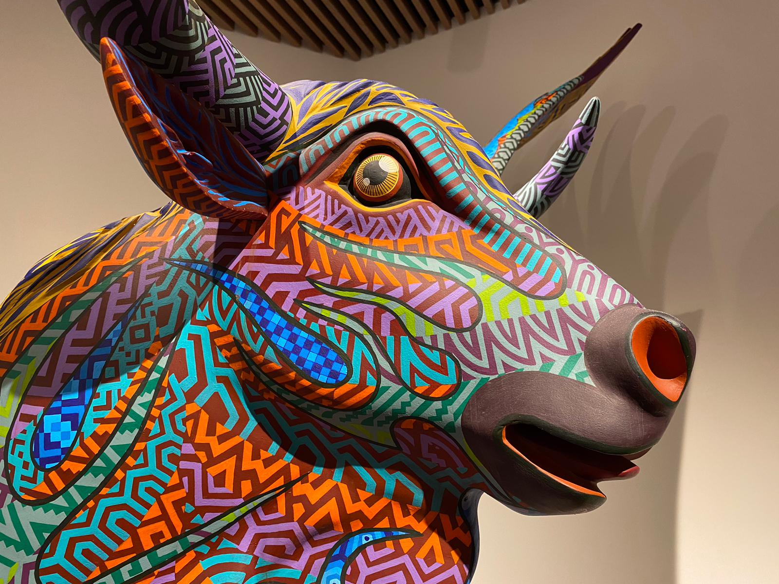 “Toro con alas” aterriza como nuevo integrante de la colección de arte ...