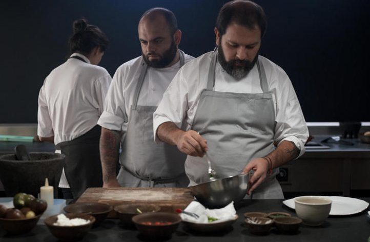 Chef’s Table: Enrique Olvera | Ciclo: De cine, mole y pozole - Casa de ...